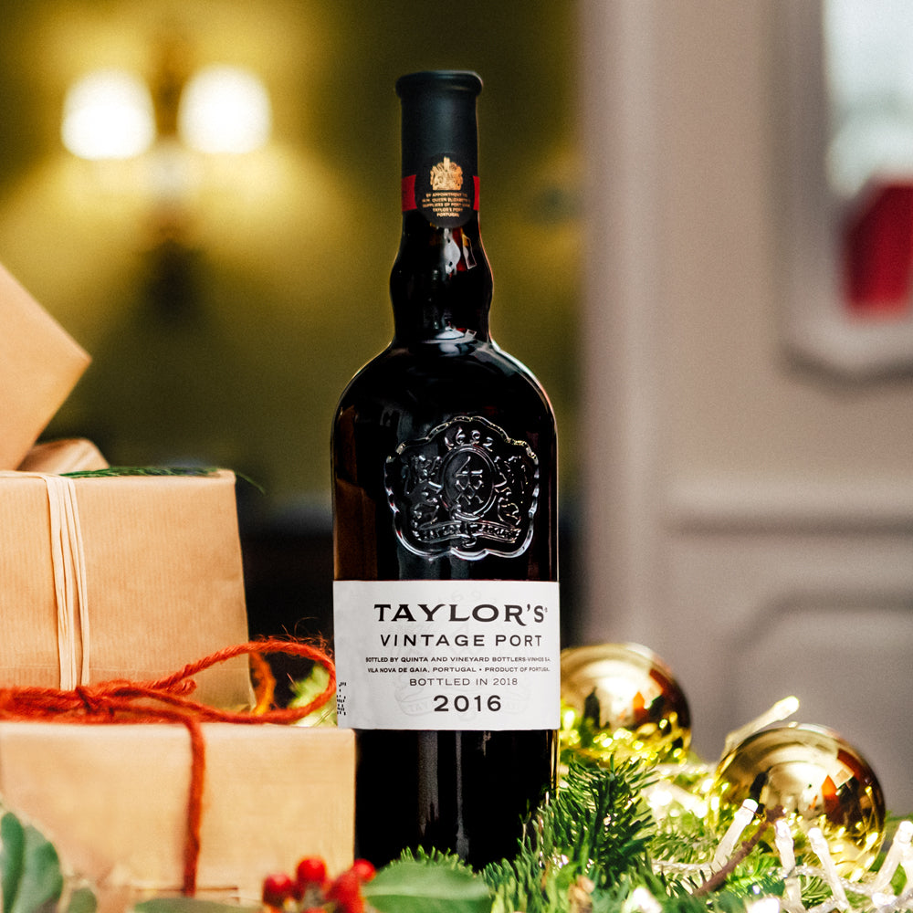 Christmas Port Gifts | Vintage Fortified Wine | Next Day Delivery ...
